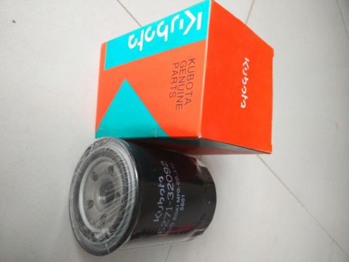 Kubota Excavator / Harvester 16271-32092 Lubriing Oil Filter Kubota Oil ...