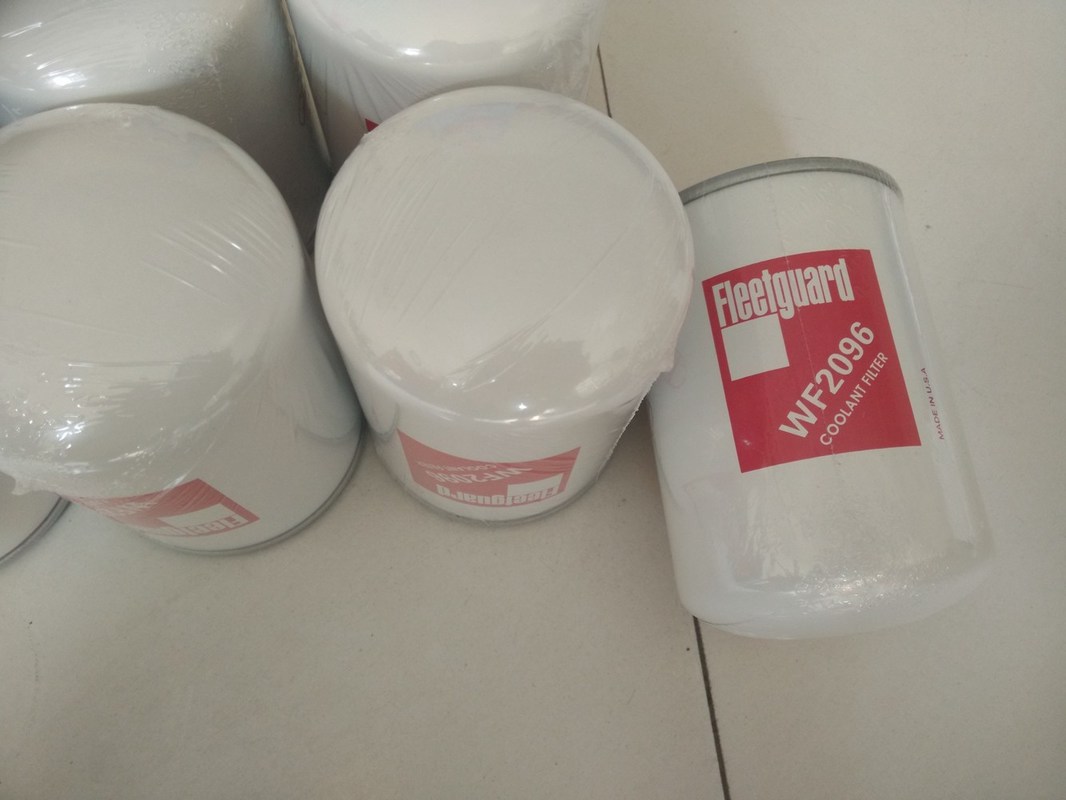 WF2096 Water Filter Fleetguard Coolant Filter Element Diesel Generator ...